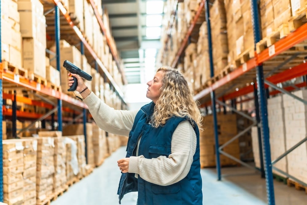 Warehouse Staffing Challenges 2025 & Solutions for 2026