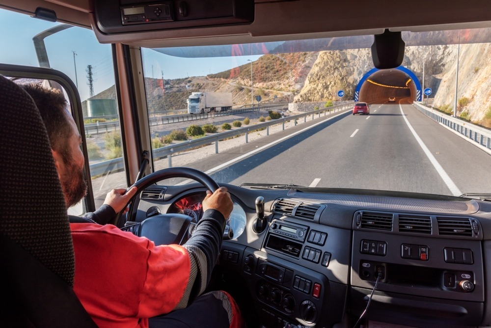 Smith System Driving Method: 5 Keys for Safer CDL Drivers